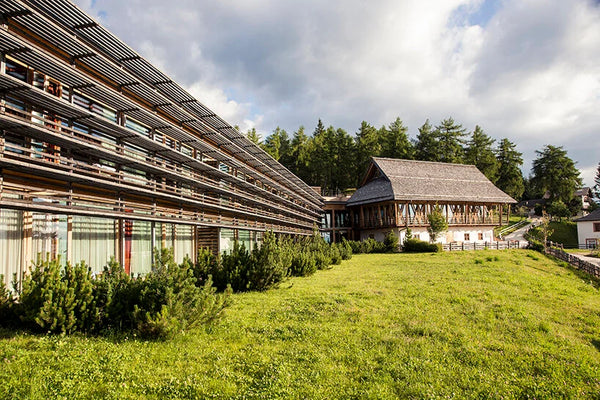 vigilius mountain resort, a member of the aficionados – Construction ...